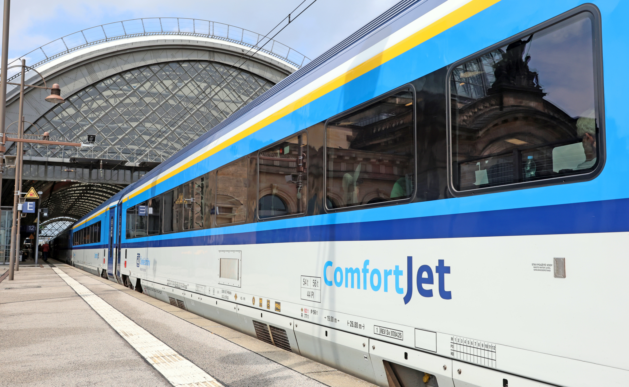 Vienna to Prague Train Guide: Time, Distance, Prices & Tips